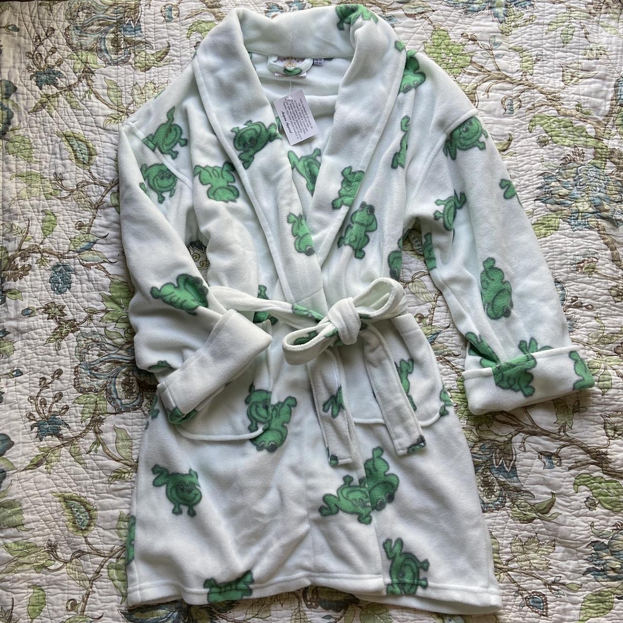 Vintage 90s frog robe. Early 2000s soft frog print... - Depop