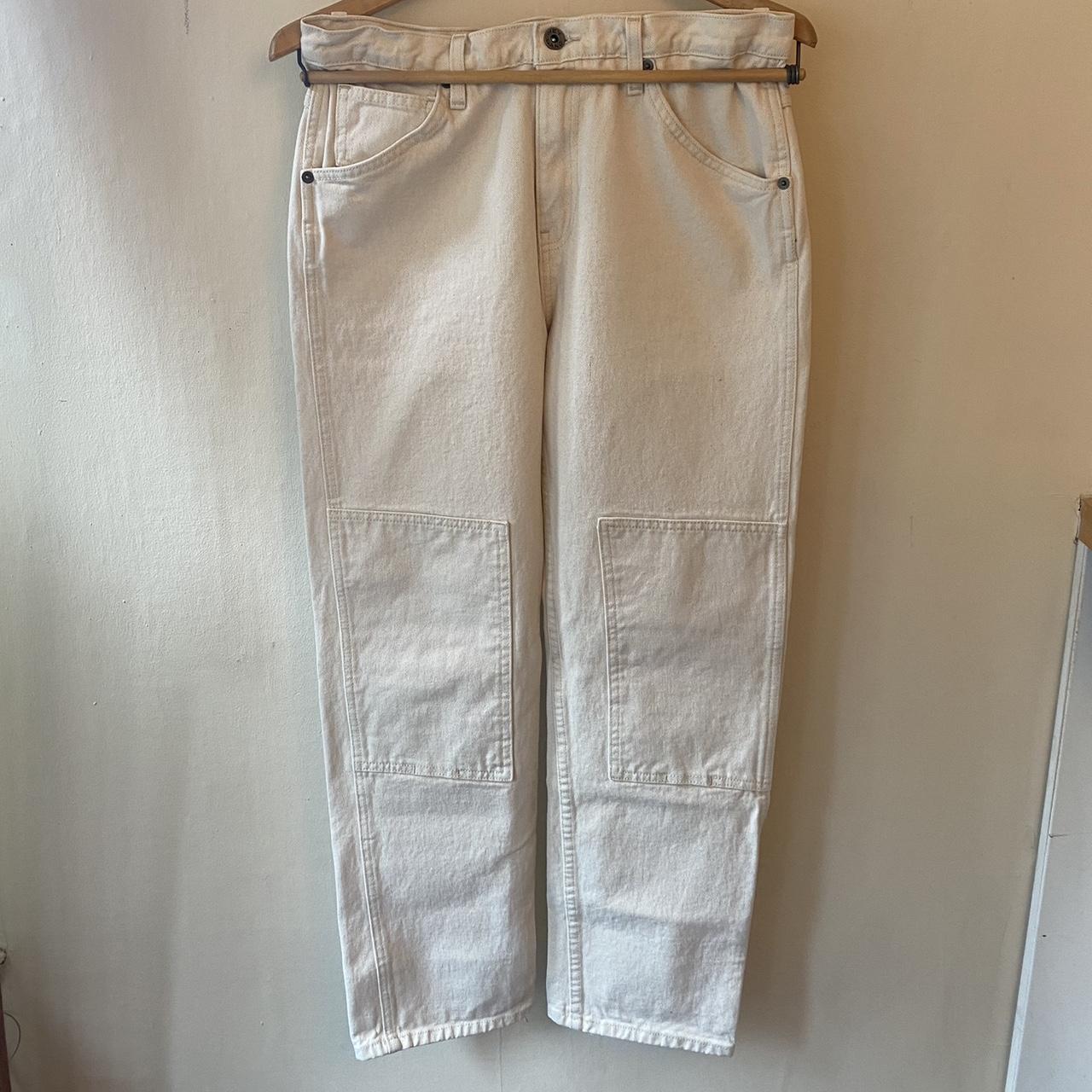 Hey gang white denim pants Size 29 11” rise ~... - Depop