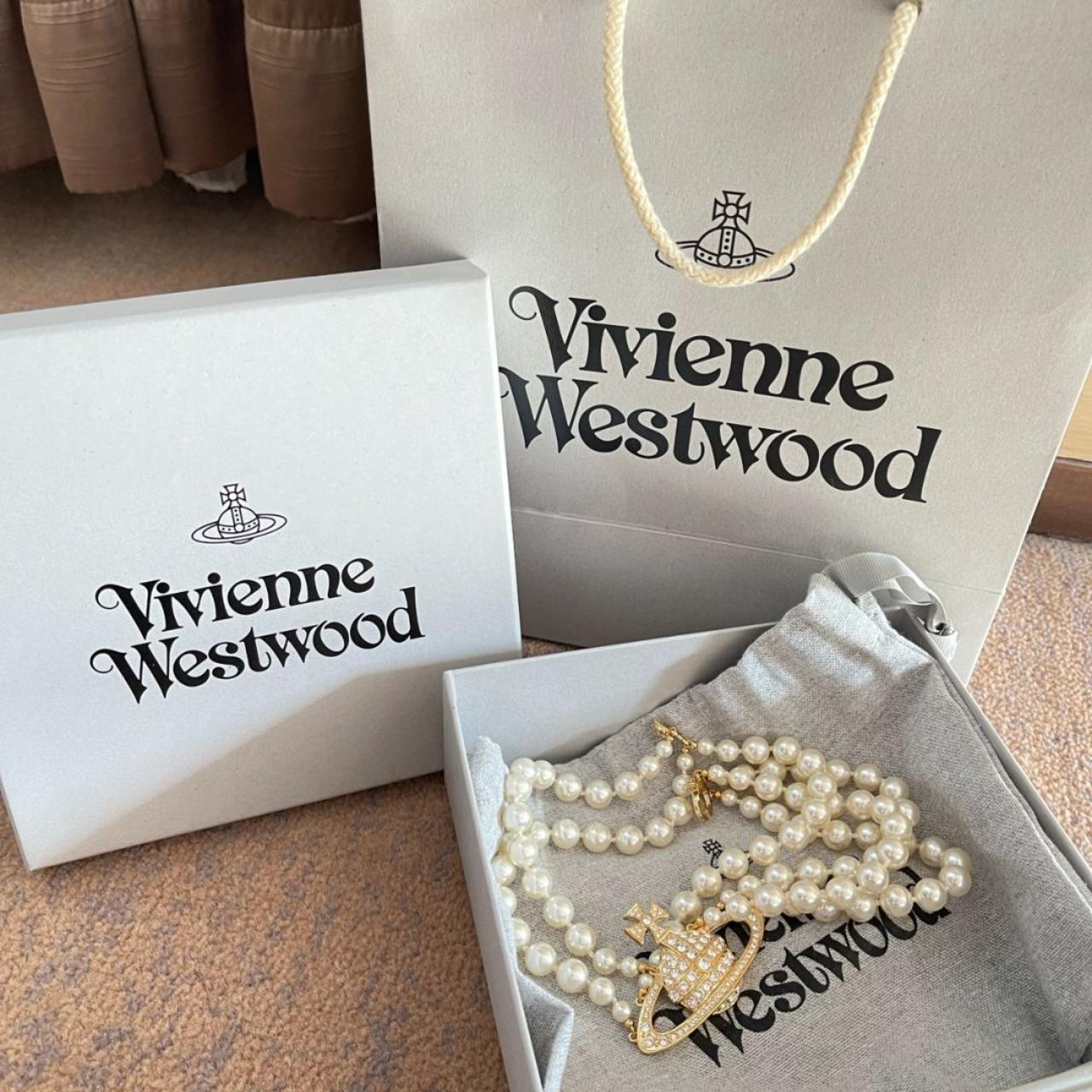Vivienne westwood pearl necklace depop store
