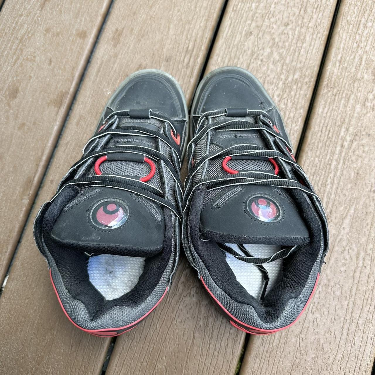 osiris D3 skate shoes item fits a size 10 and... | Depop