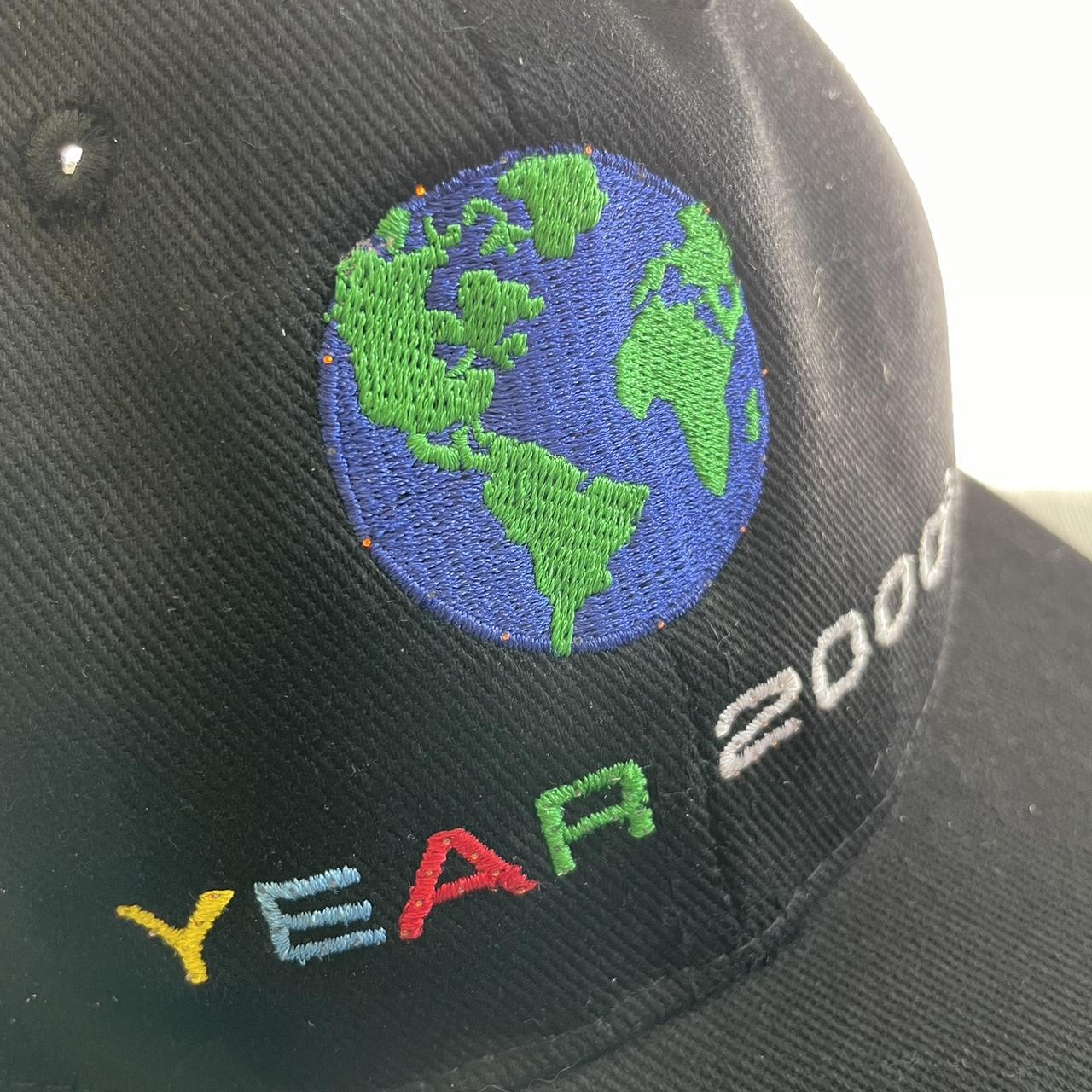 Vintage Year 2000 y2k globe light up hat (works!) - Depop