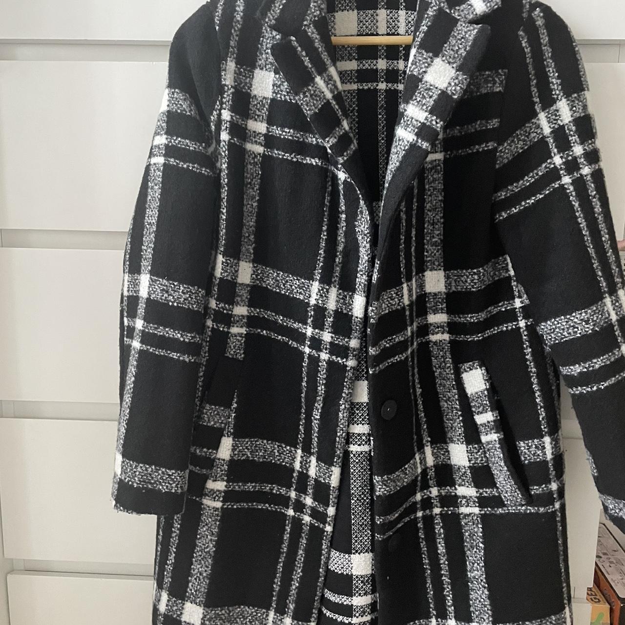 New look coat . In perfect condition. Only worn once... - Depop