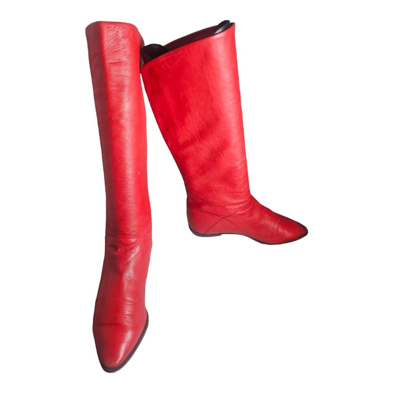 These Gorgeous red riding boots are showstopping!... - Depop