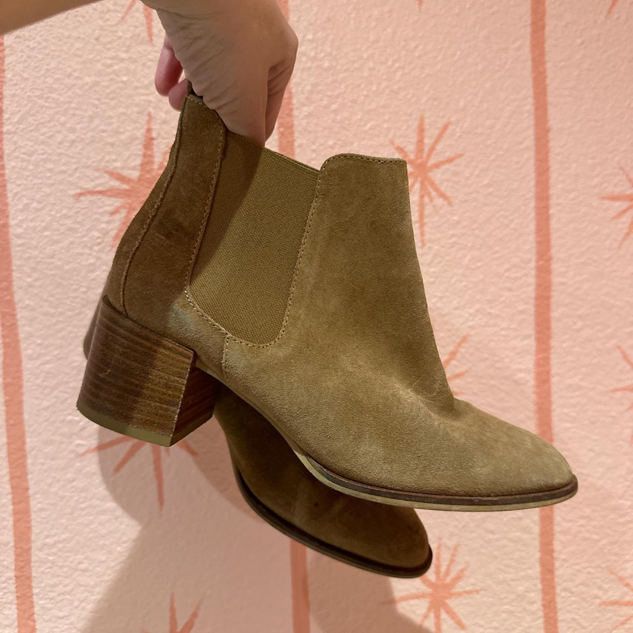 Everlane booties - Depop