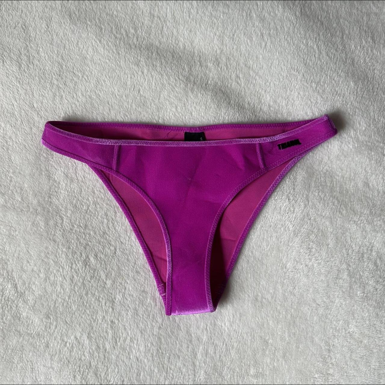 Triangl Women's Pink Bikini-and-tankini-bottoms | Depop