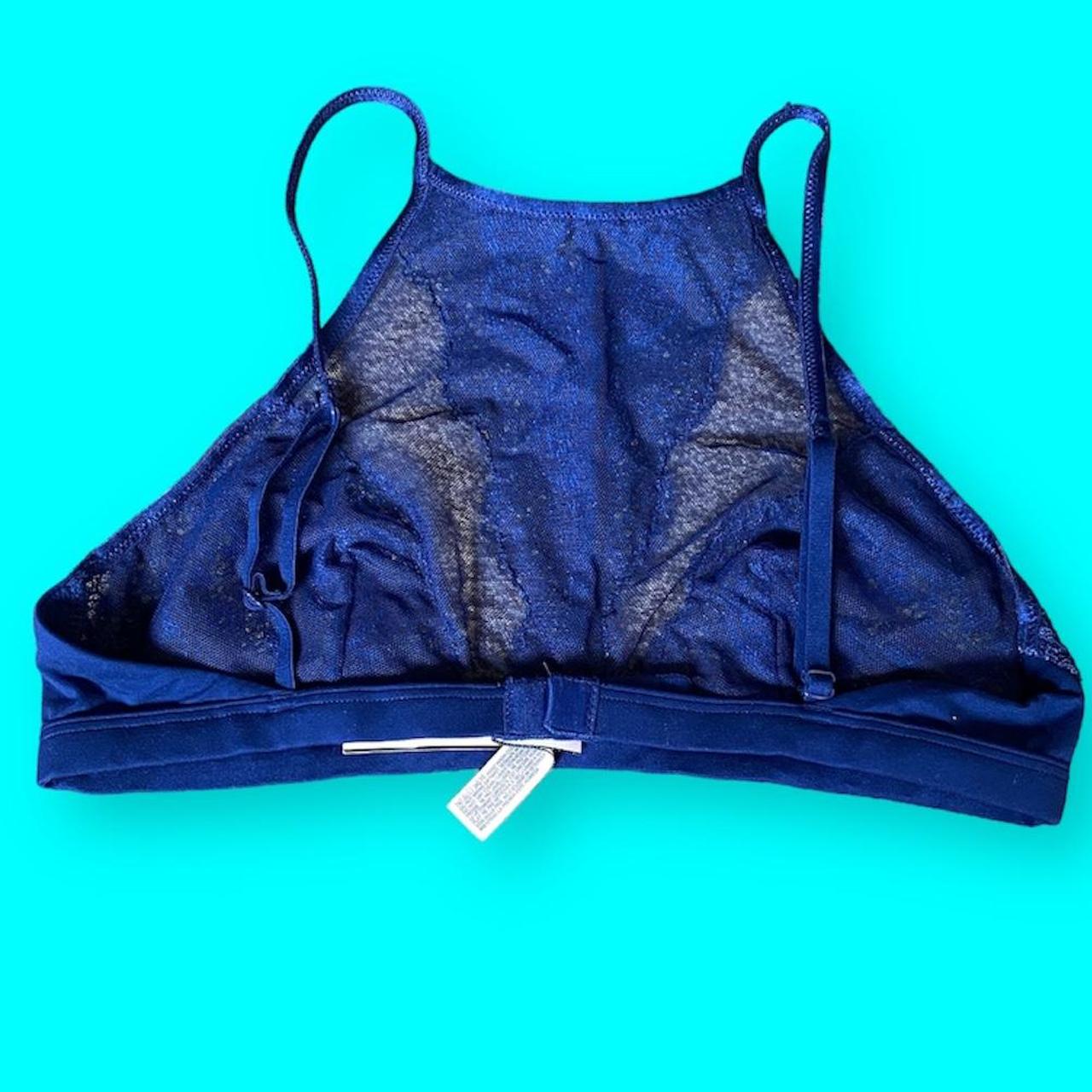Victoria's Secret Women's Blue and Navy Bra | Depop