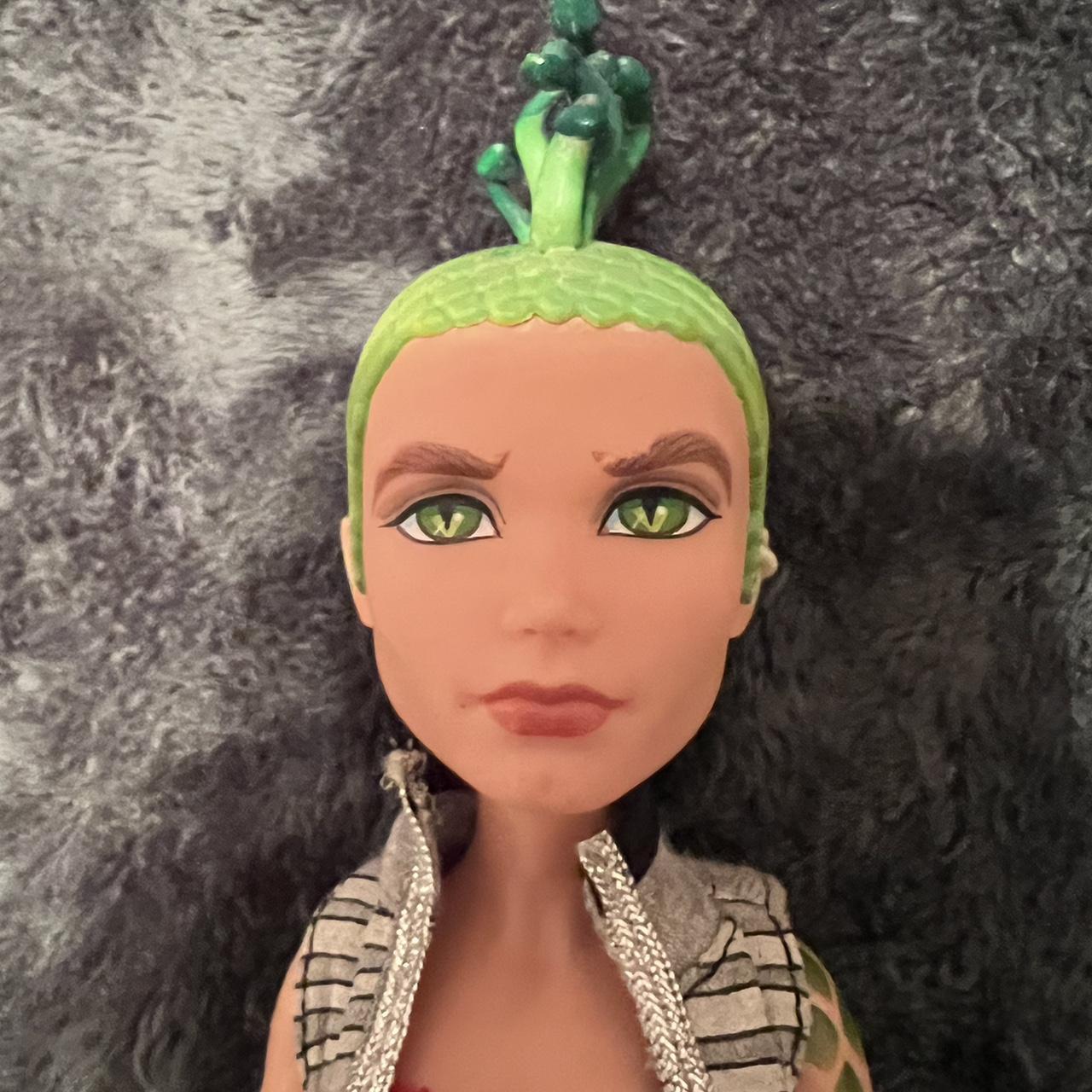 original deuce gorgon monster high doll fair... - Depop