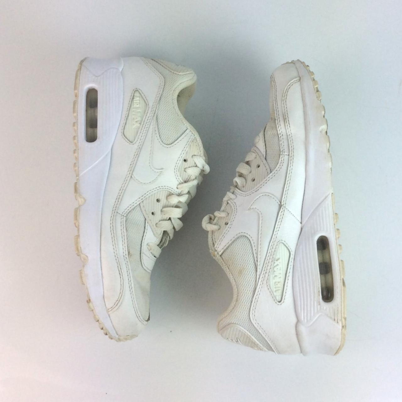 👟🪩 Nike white Air Max 90s, a stylish and versatile... - Depop