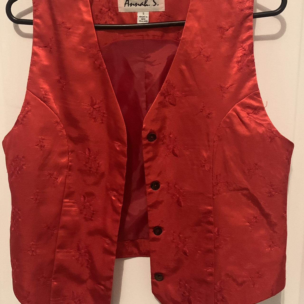 Red floral print silk vest 🧨 will fit 8-10 and small... - Depop