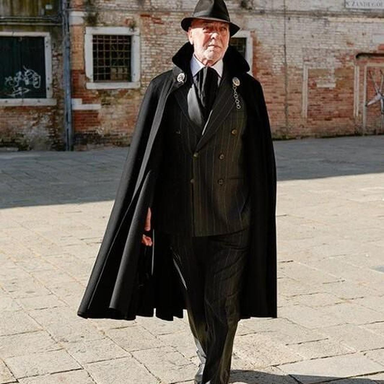 Tabarro Mantello Veneziano in Pura Lana - Depop