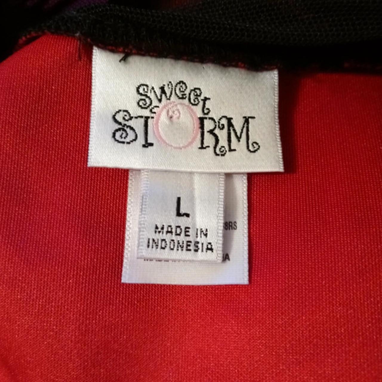 Sweet storm long formal dress Beautiful gently used... - Depop