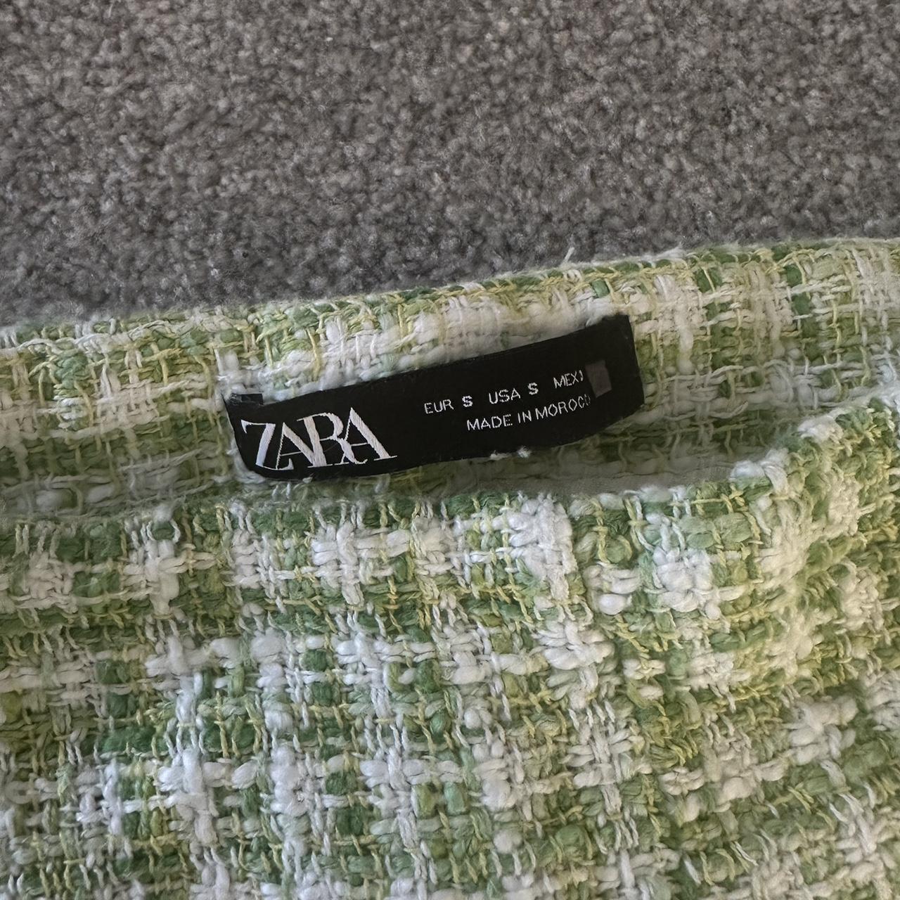Zara tweed shorts green - Depop
