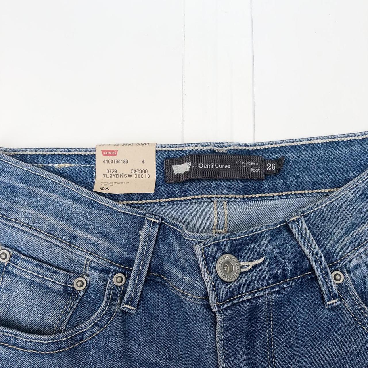 Levi’s Demi Curve Jeans size 26. New with tag... - Depop
