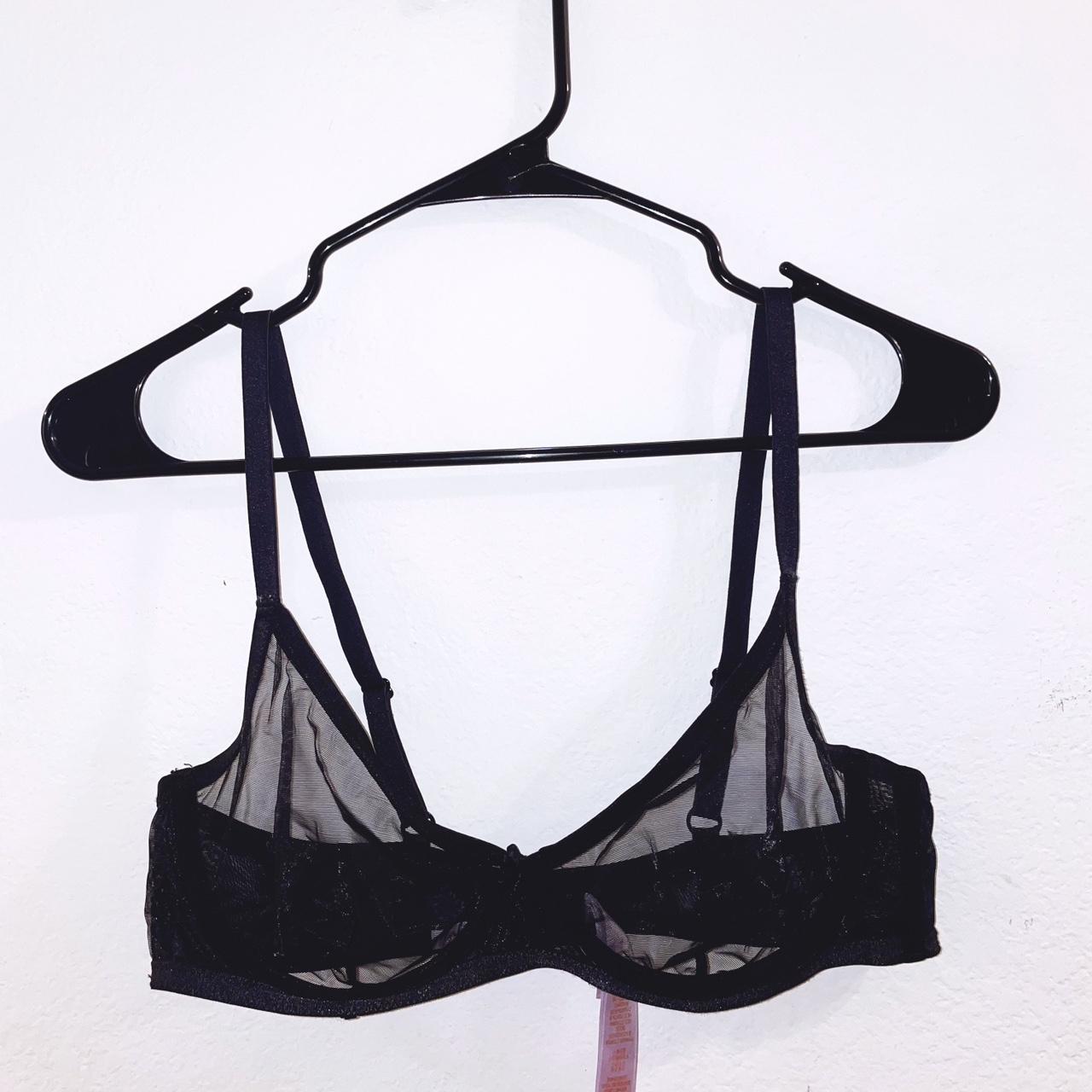 Savage x Fenty Women's Black Bra | Depop