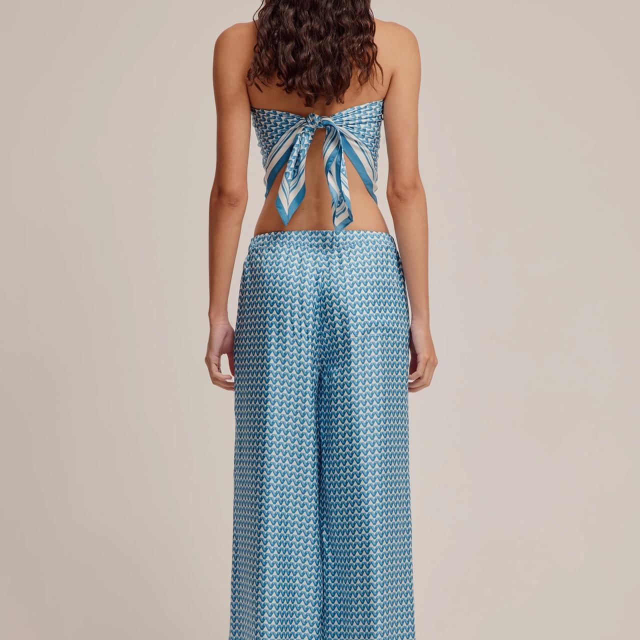 Venroy Silk Set V monogram print in yellow/pink... - Depop