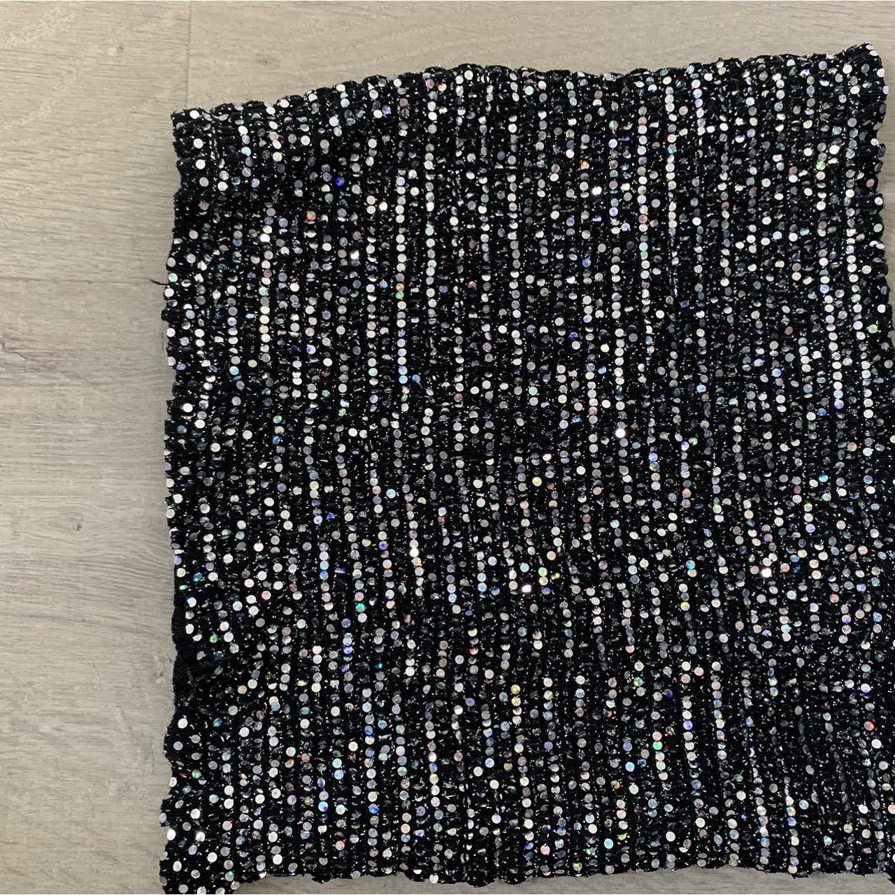 Sparkly metallic tube top. XS but it stretches and... - Depop