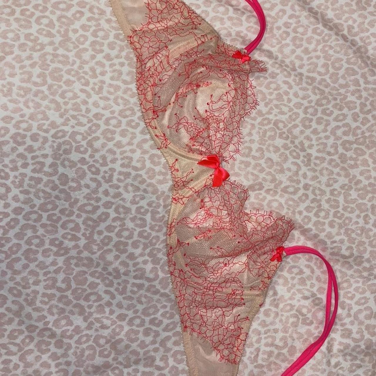 Victoria’s Secret lace bralette size 34c 10/13 - Depop