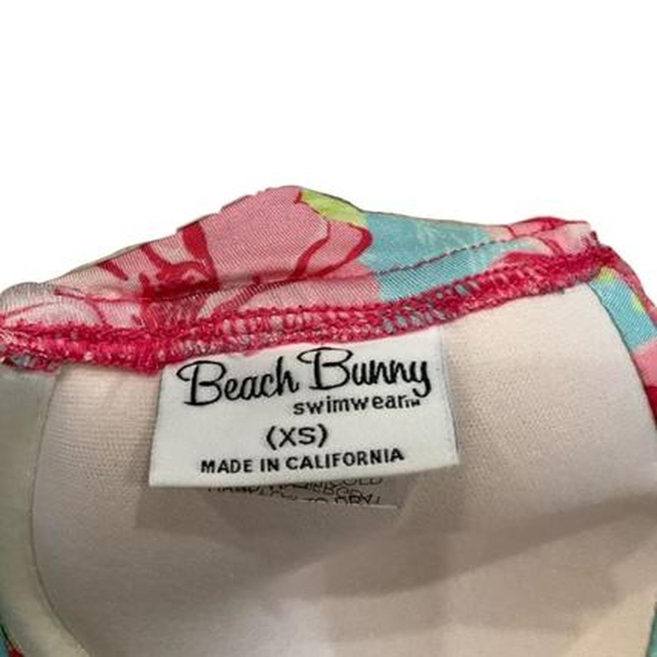 Beach Bunny Women's Pink and Blue Bikini-and-tankini-tops | Depop