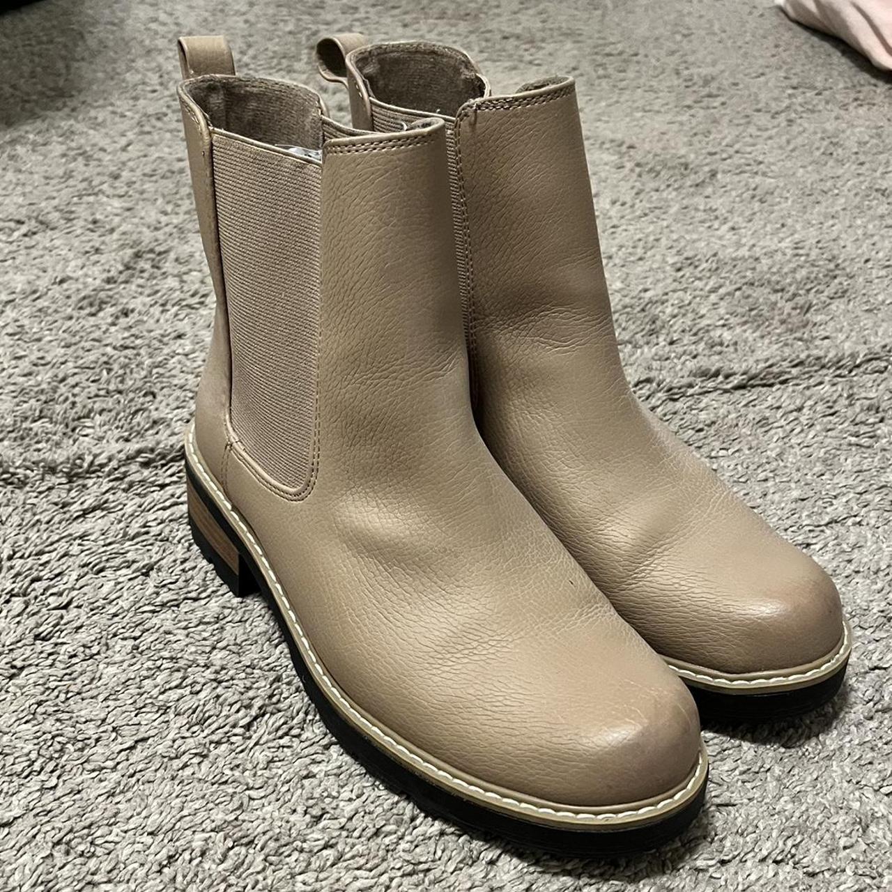 Women’s Universal Thread booties - size women’s... - Depop