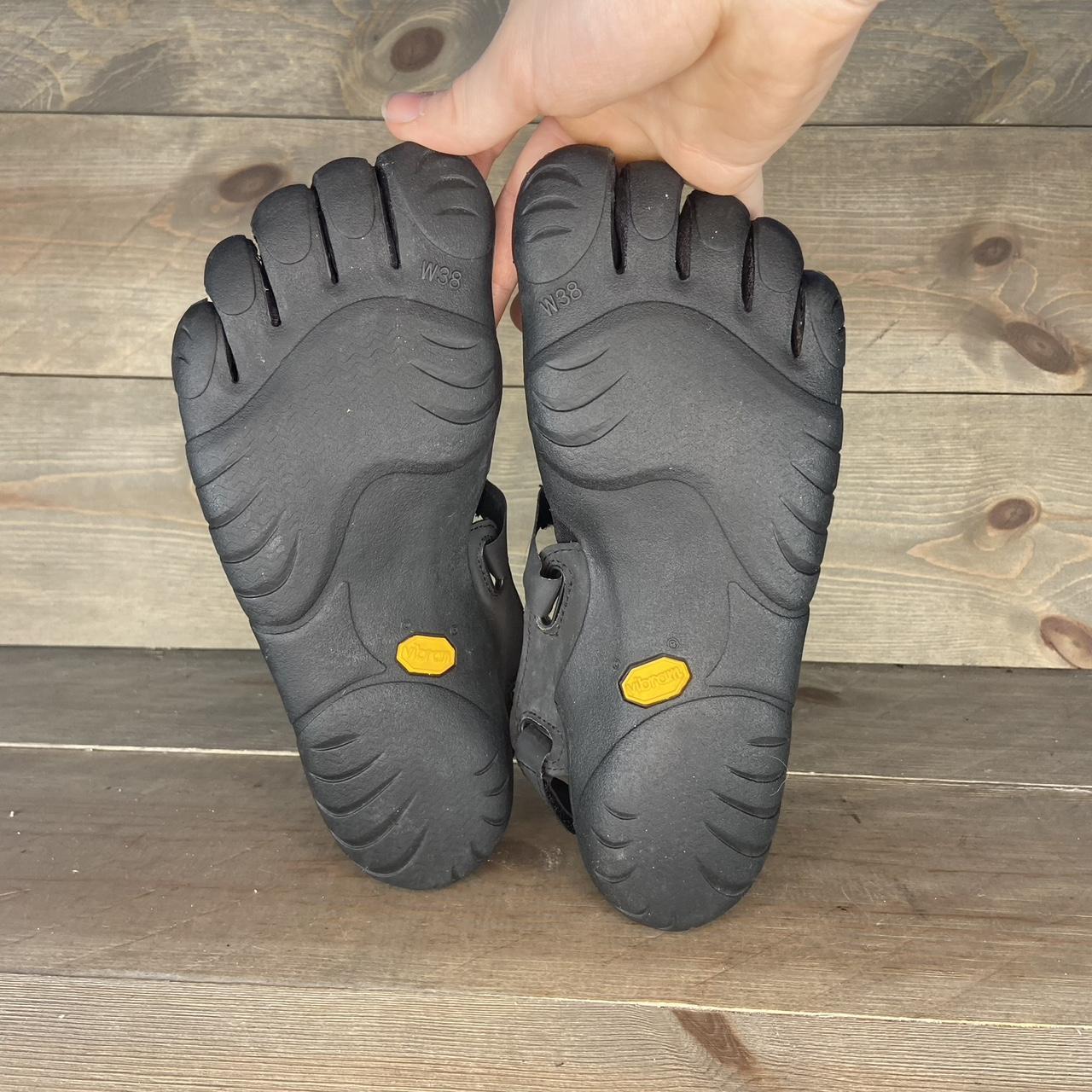 Vibram Women's Black Trainers | Depop