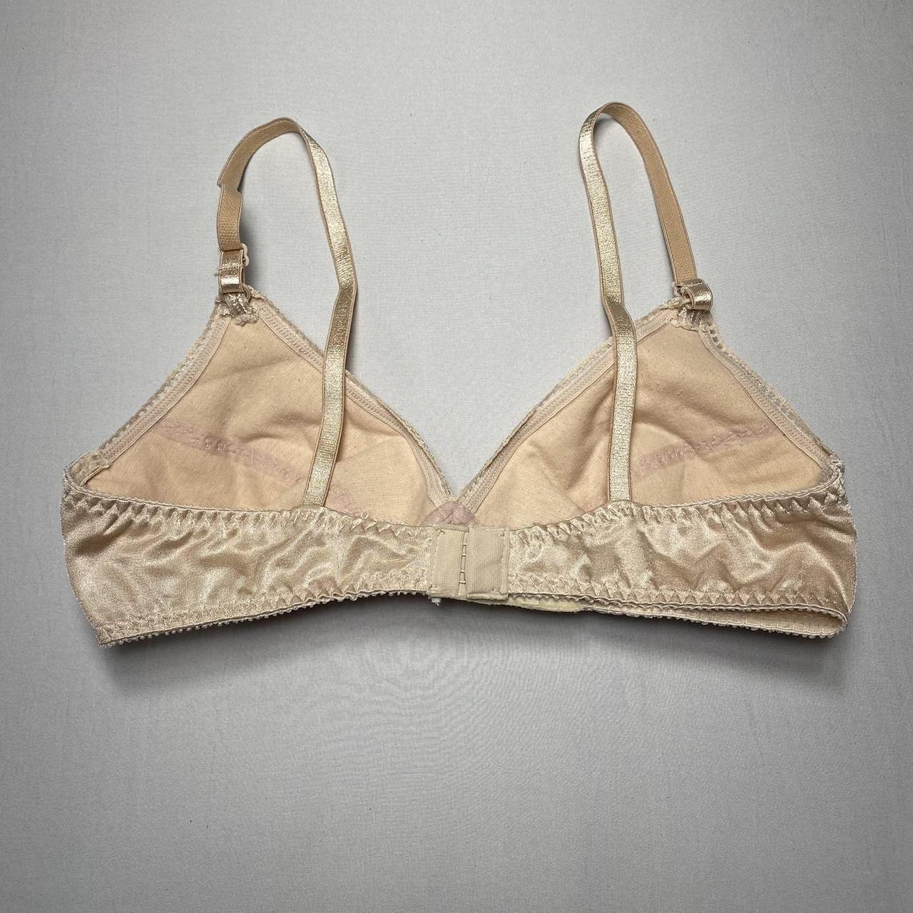 Playtex Women's Cream and Tan Bra | Depop