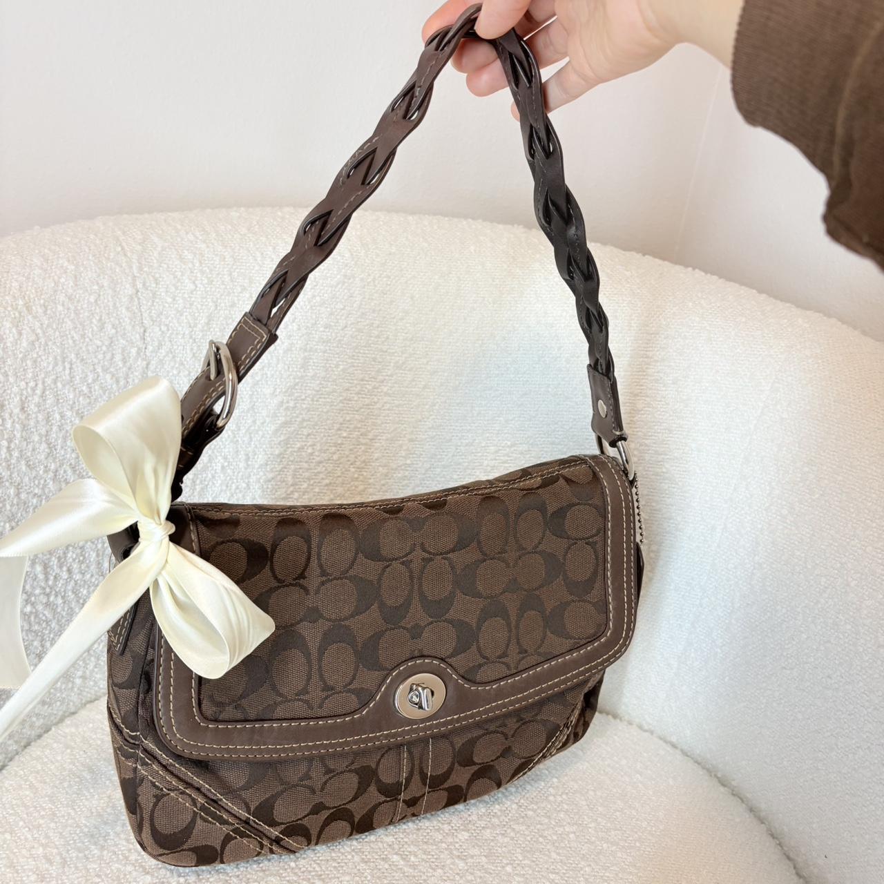 2007 Coach Brown Signature Shoulder Bag 🩰 💌Perfect... | Depop