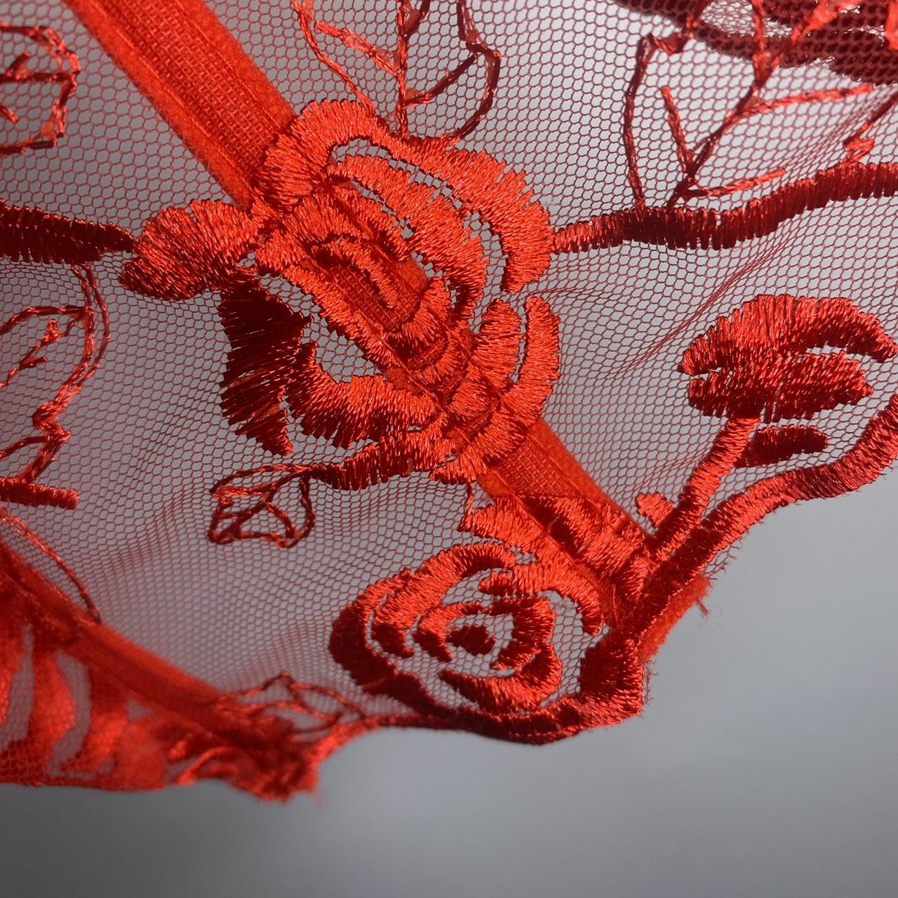 Red rose corset bra top, doesn’t have any tags or... - Depop