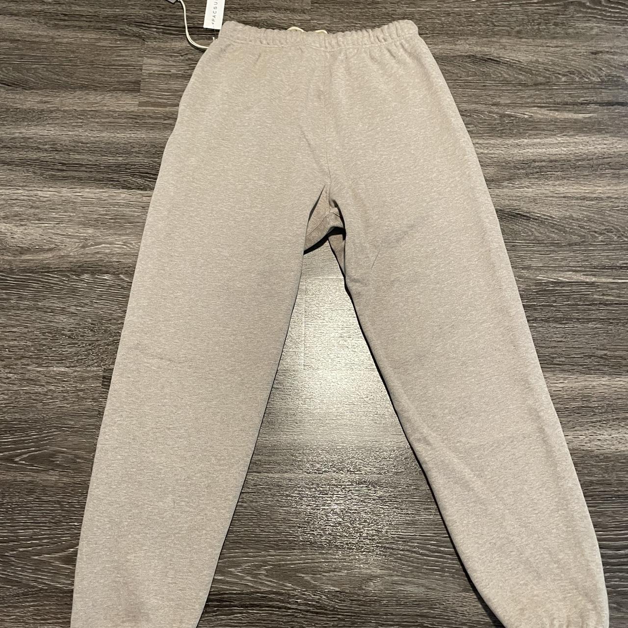 ESSENTIALS FOG SWEATS SIZE XS NEW WITH TAGS NEVER... - Depop