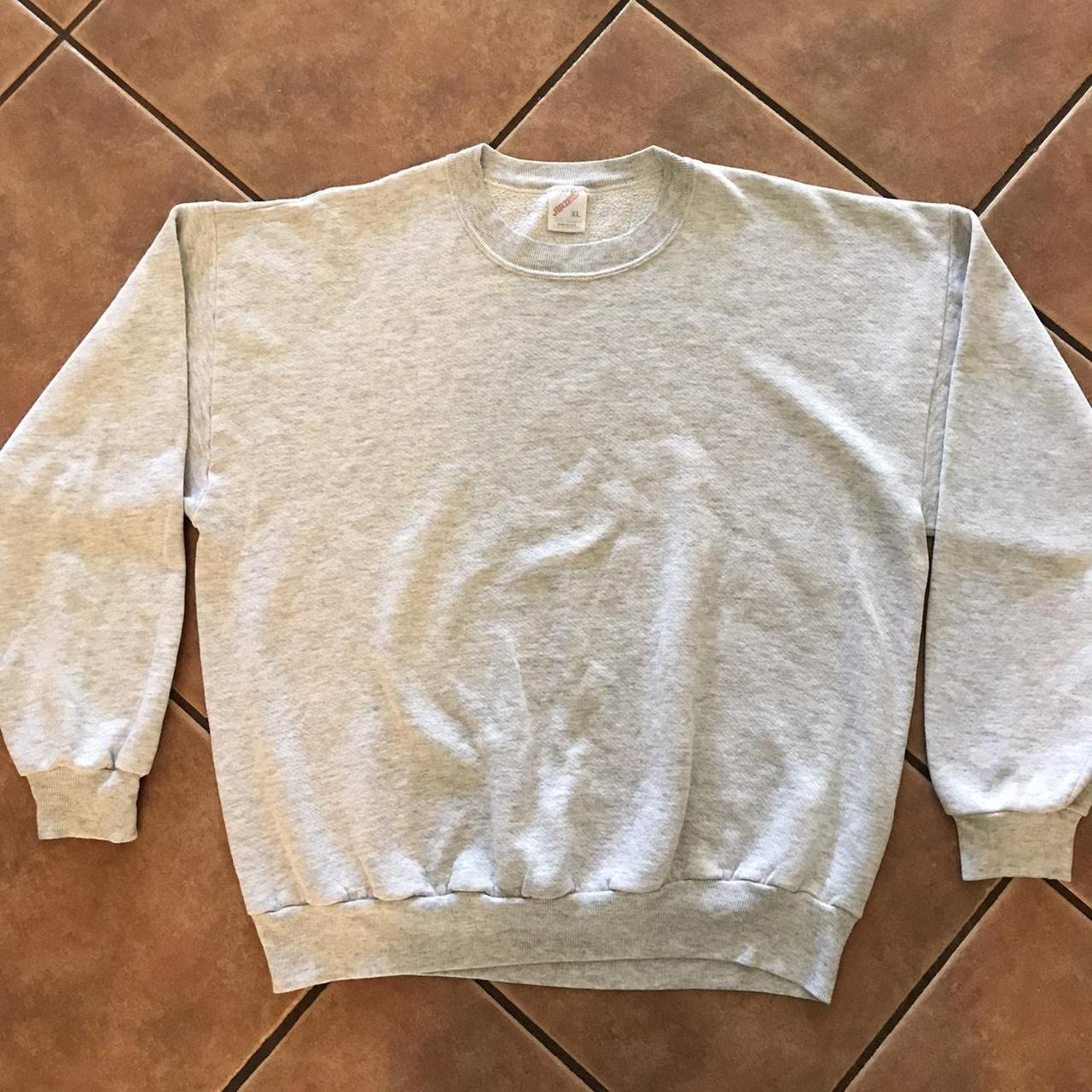 vintage Jerzees crewneck marked size xl but fits a... - Depop