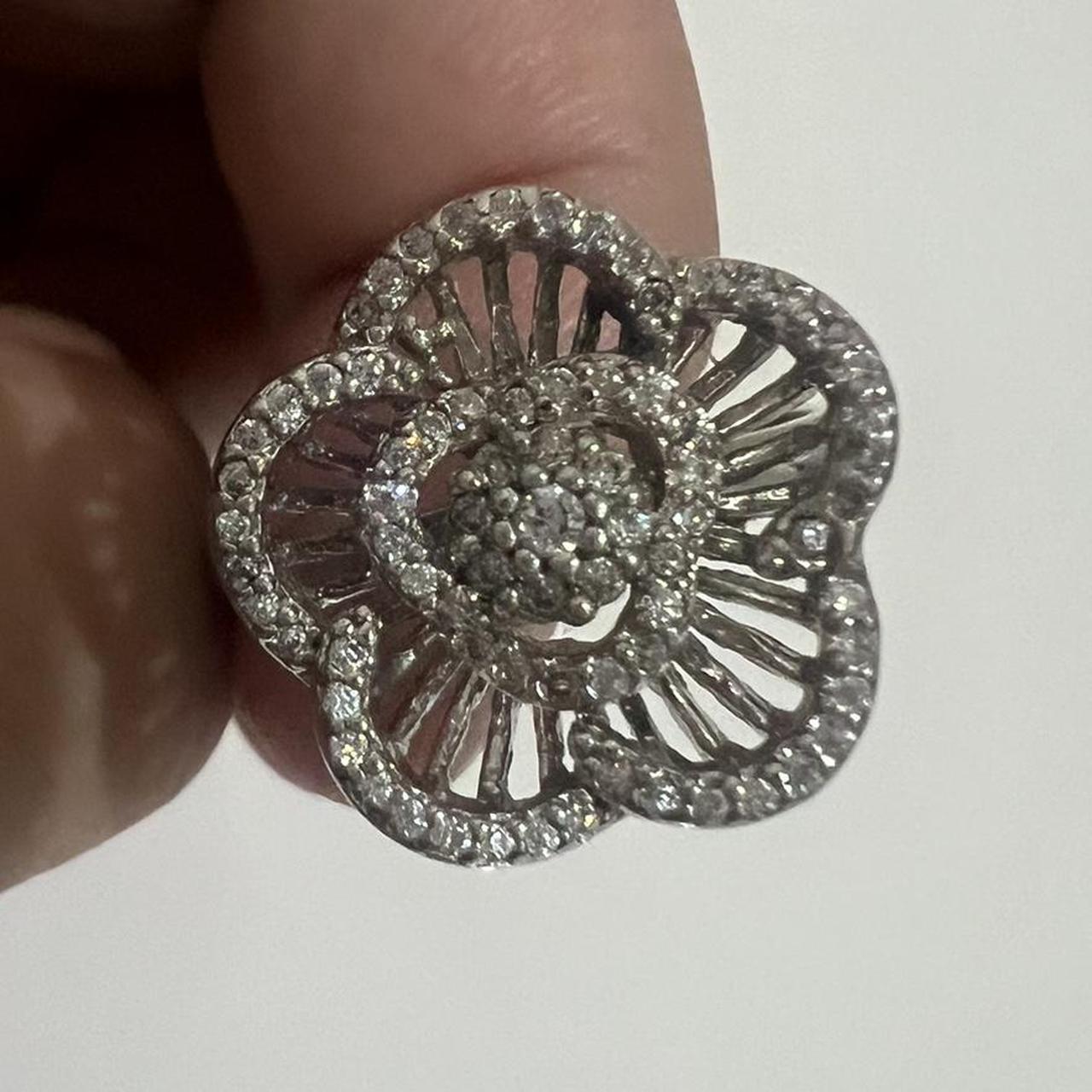 sterling silver s925 y2k chunky flower ring brand... - Depop