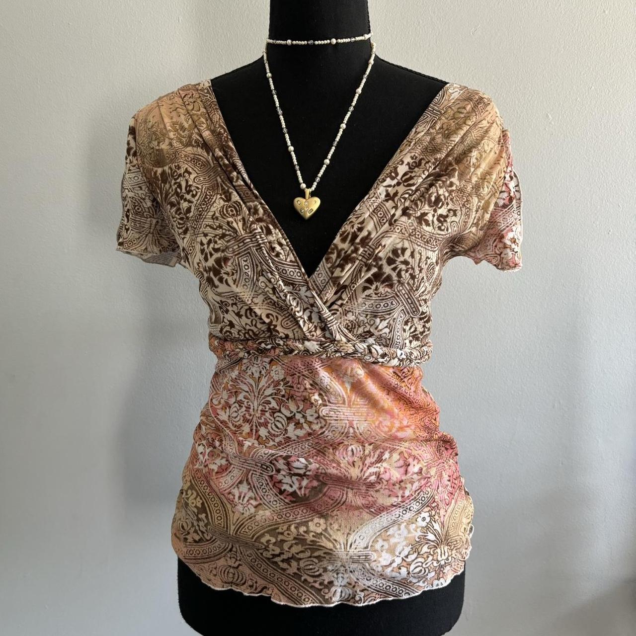 Patterned Mesh Top True to size - Depop