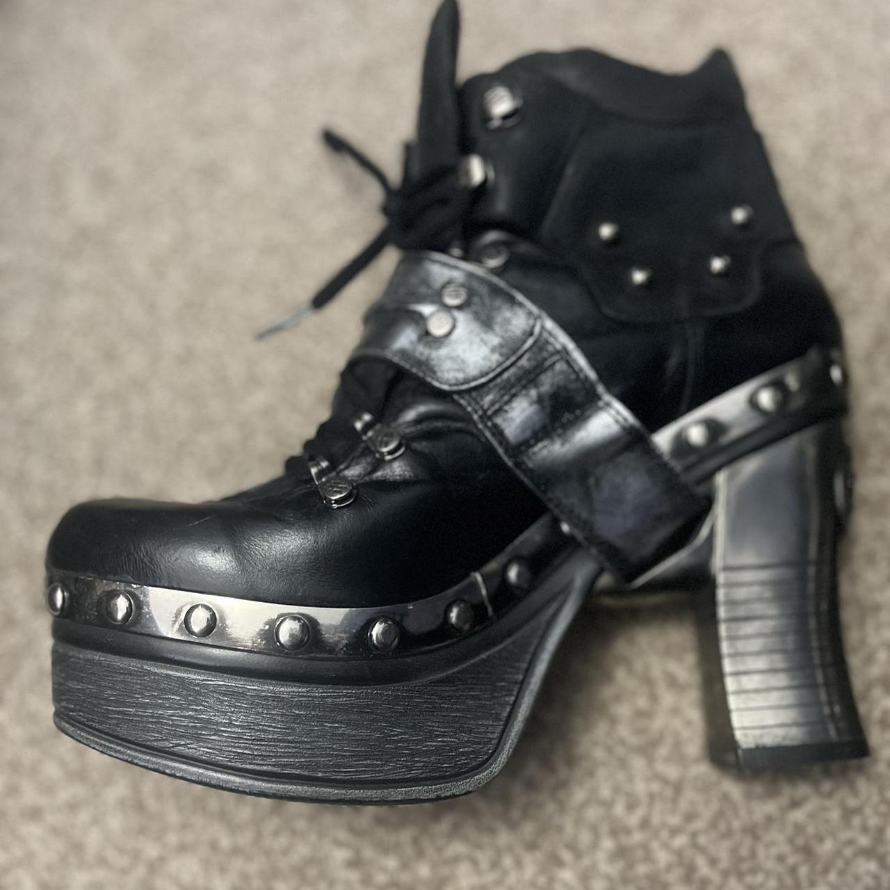 New Rock Women's Black Boots | Depop