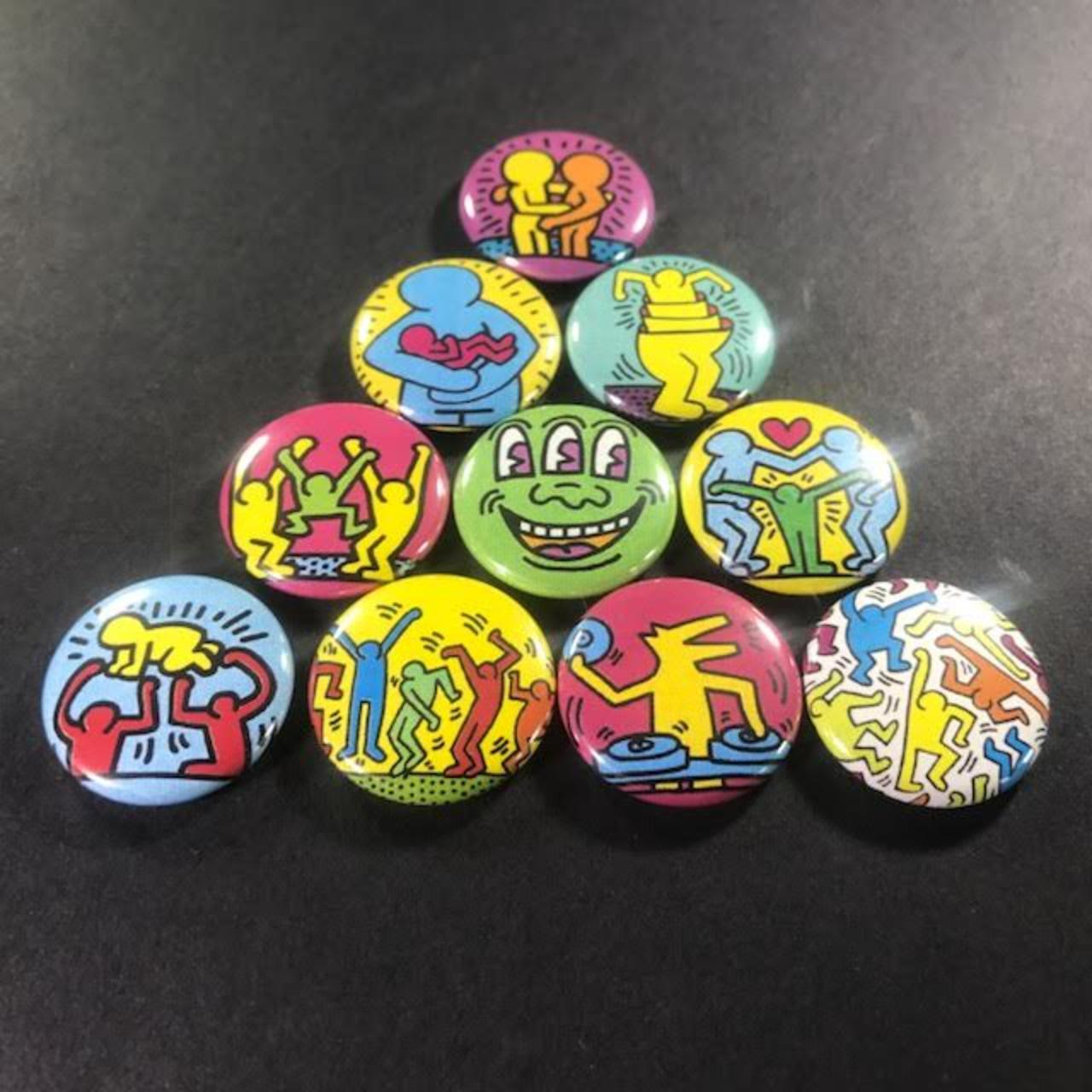 Keith Haring 1" Button Pin Set (includes all 10... - Depop