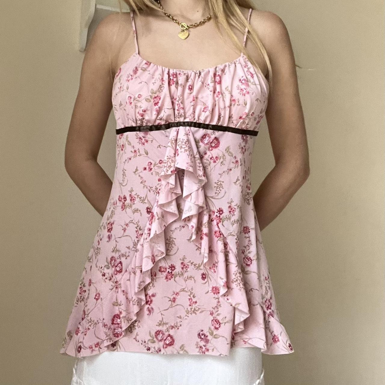 Vintage Italian 2000s Y2k camisole top Super cute... - Depop