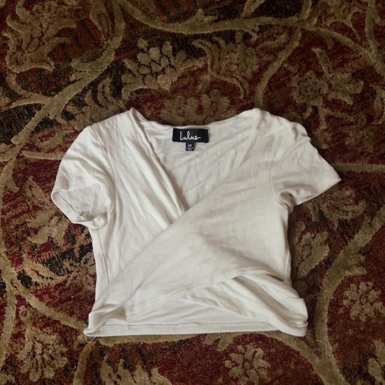 Super cute white lulus top! Size XS Open to offers... - Depop