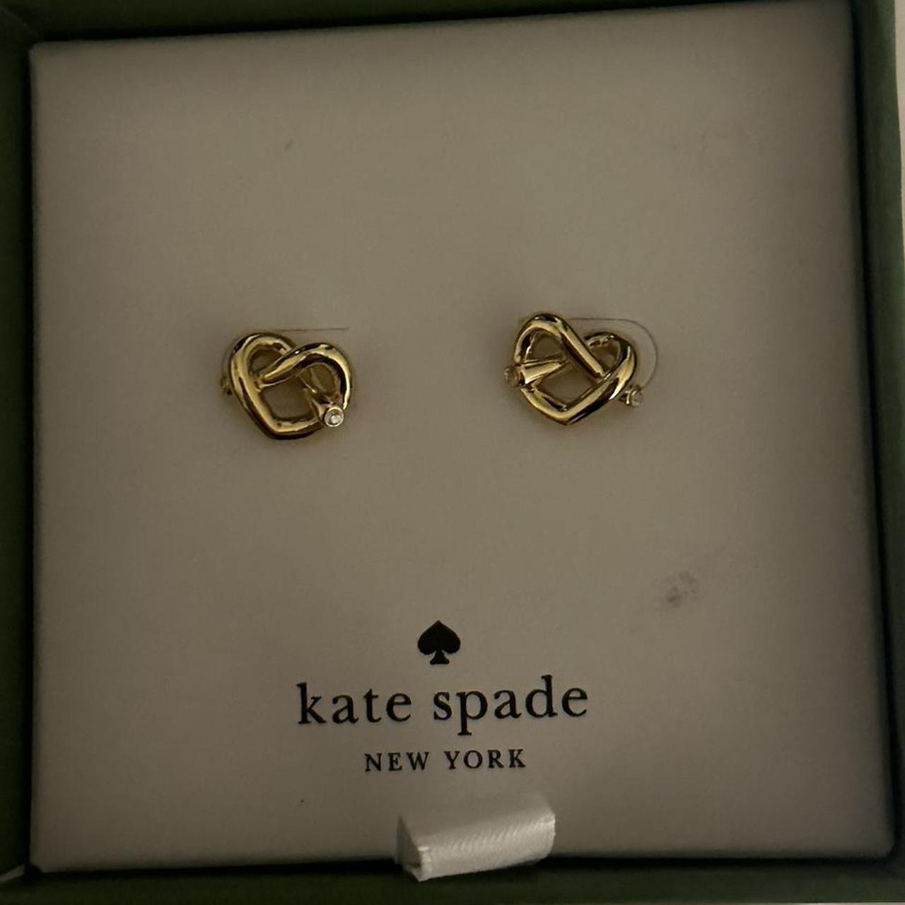 Kate spade loves me knot earrings never worn Offer... - Depop