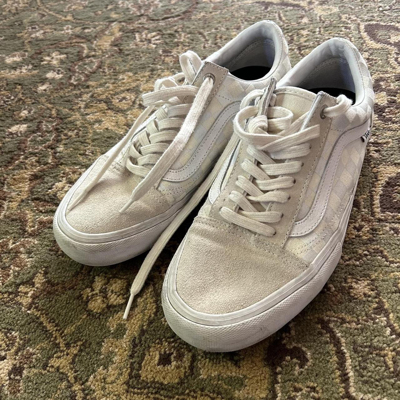 White checkered vans pro Size 9.5 Minor wear $35... - Depop