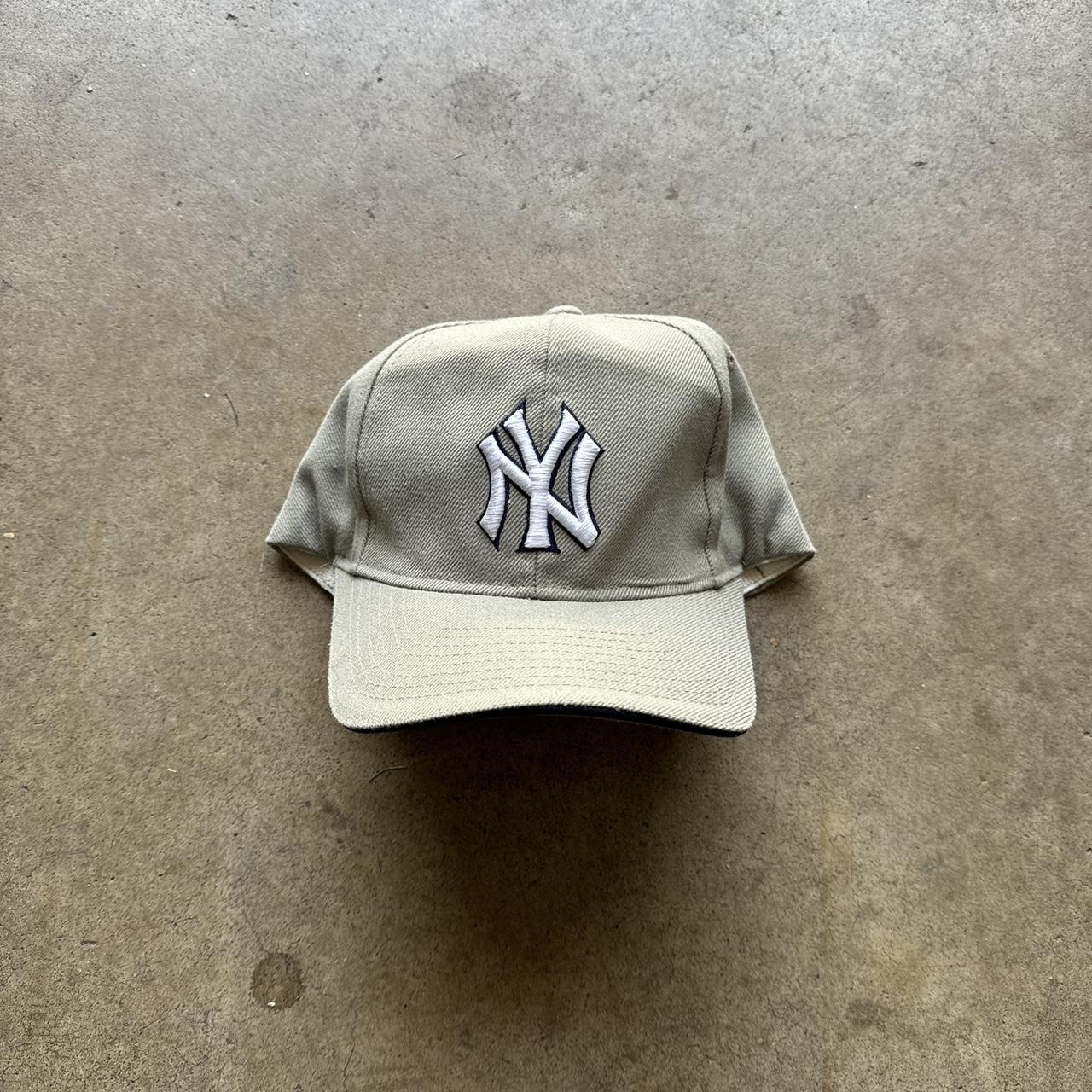 Tan and white Y2K New York Yankees cap I wear a 7... - Depop