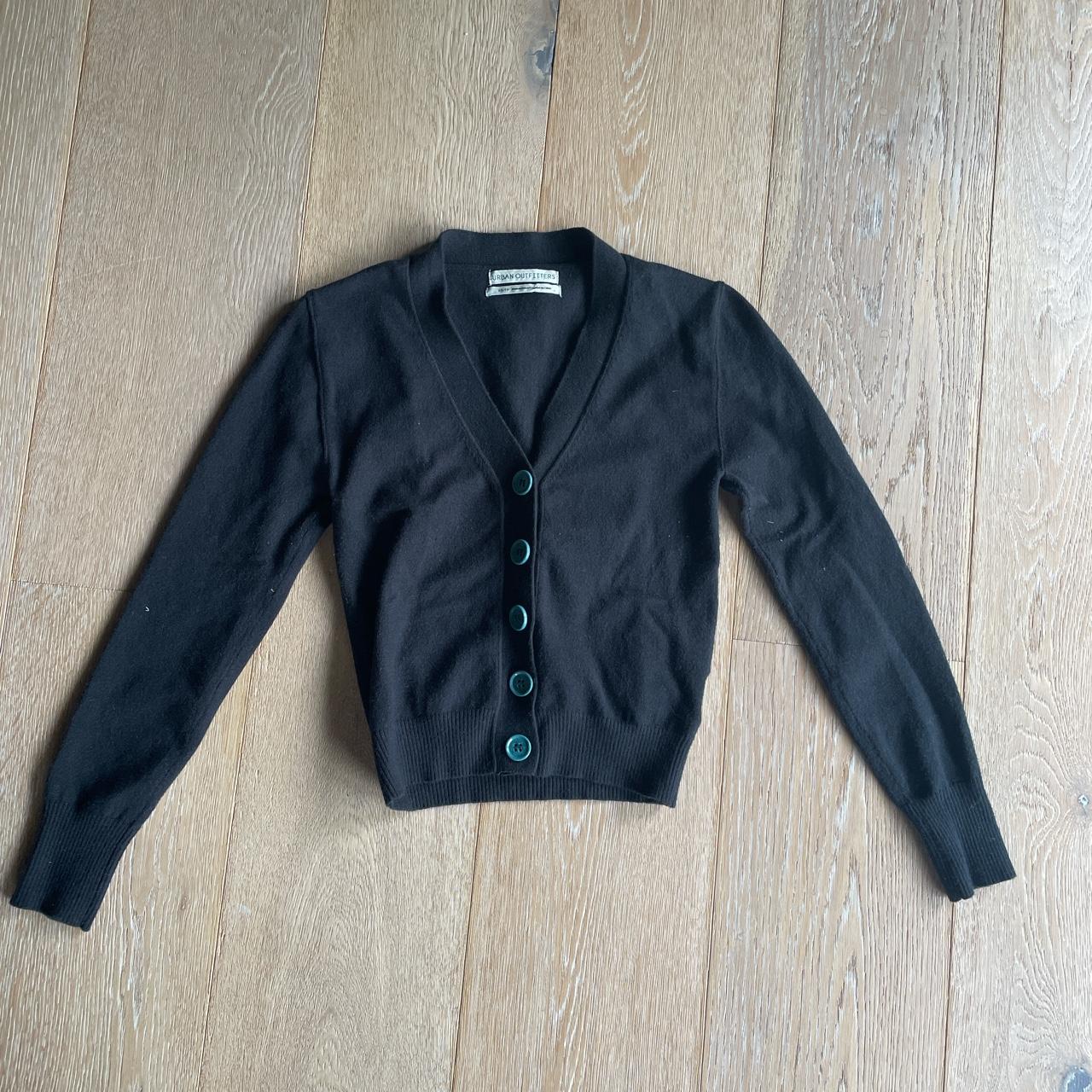 Fitted cardigan - Depop