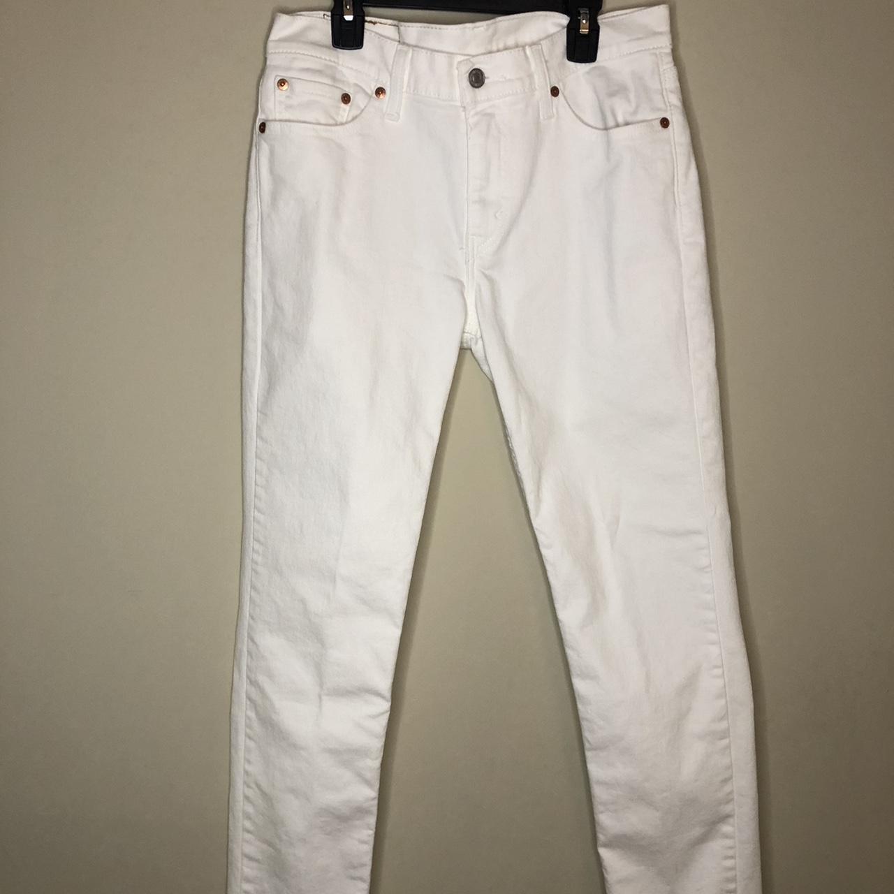 White Levi’s denim jeans Worn once 30x30 - Depop