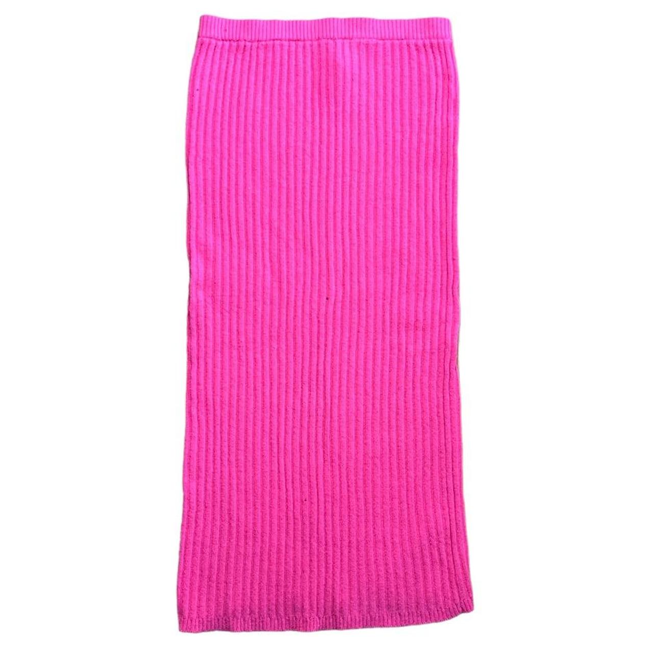 80s vintage bright pink Barbie maxi skirt 💕💗💘 •... - Depop