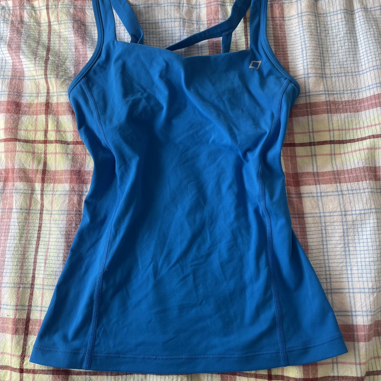 **Please buy with pay pal only** Lorna Jane top... | Depop