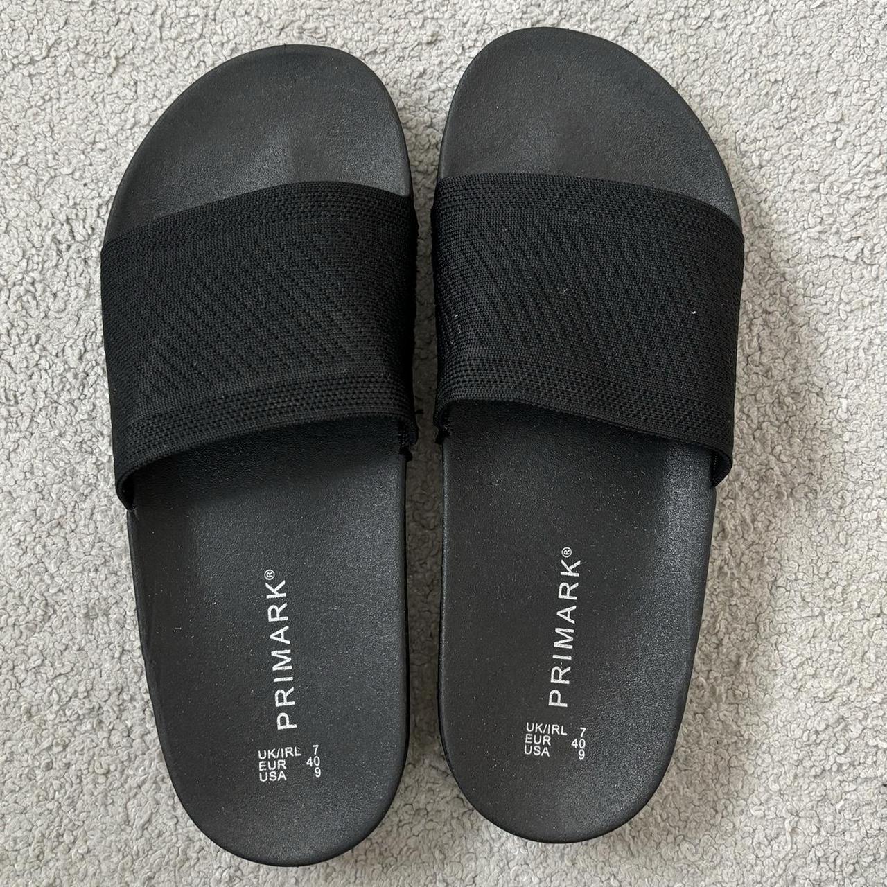 black sliders - Depop