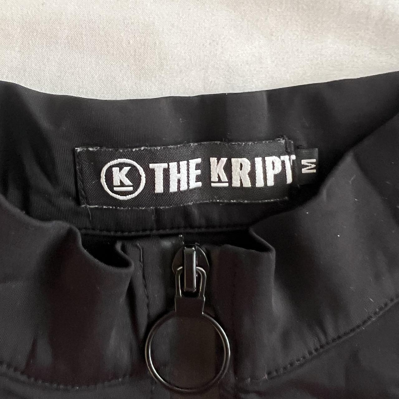 The Kript Women's Black Crop-top | Depop