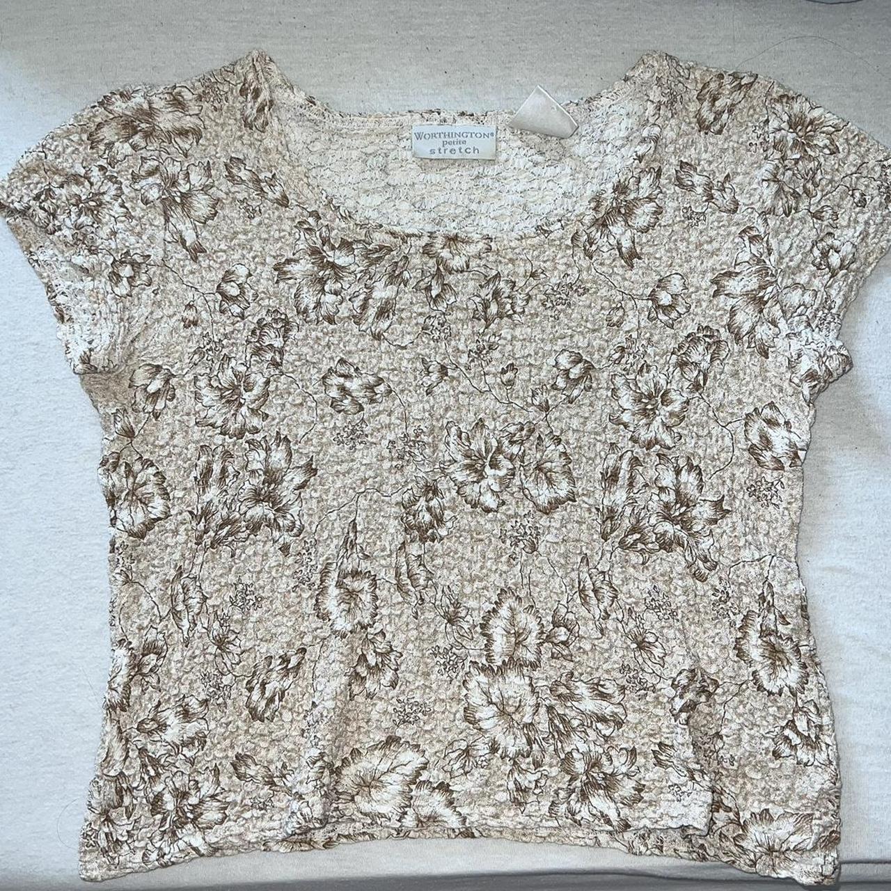 Little y2k popcorn top! Super cute and In great... | Depop