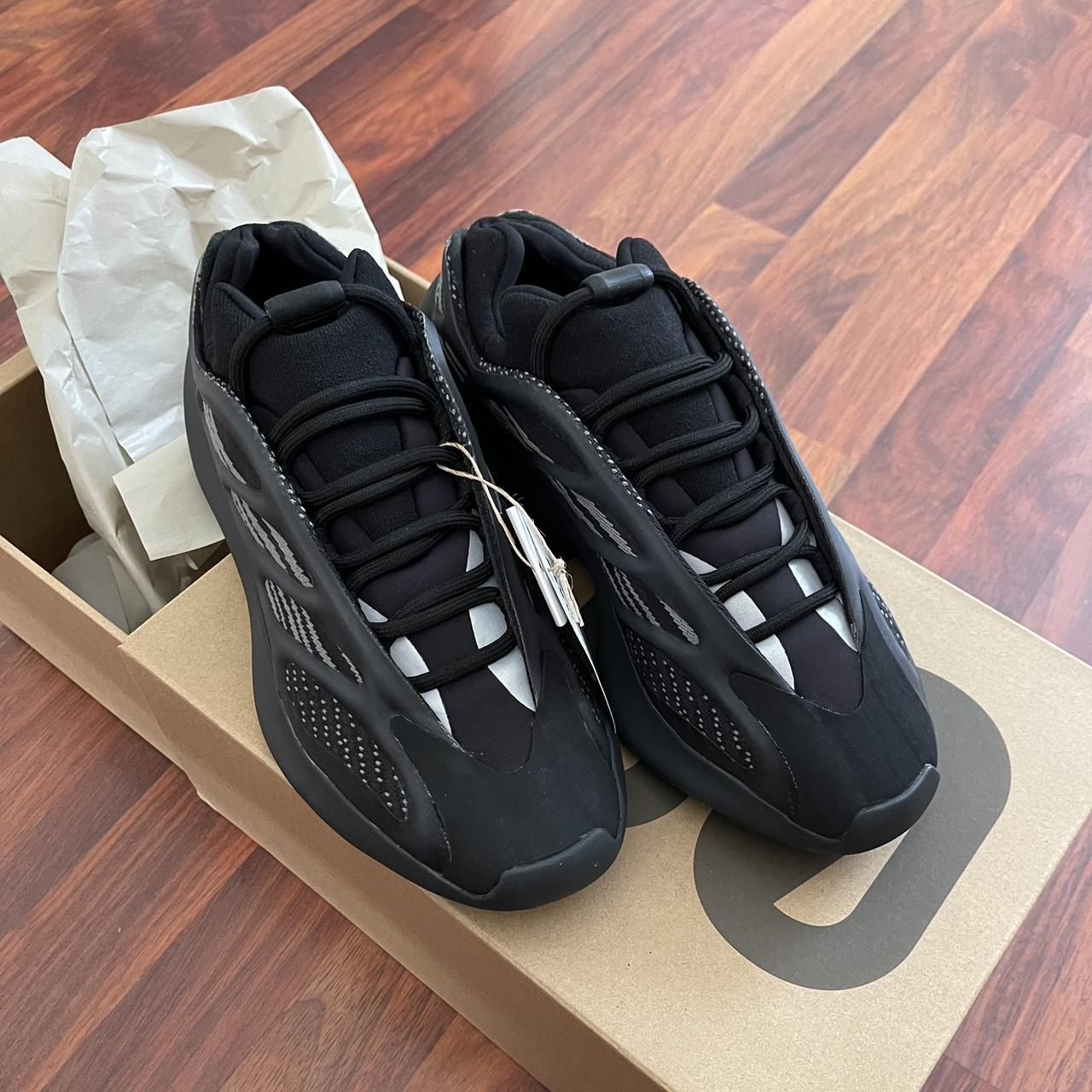 Yeezy Men's Black Trainers | Depop