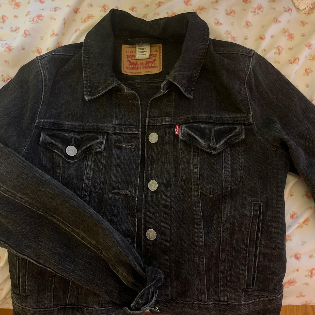 black denim levi’s jacket ! - Depop