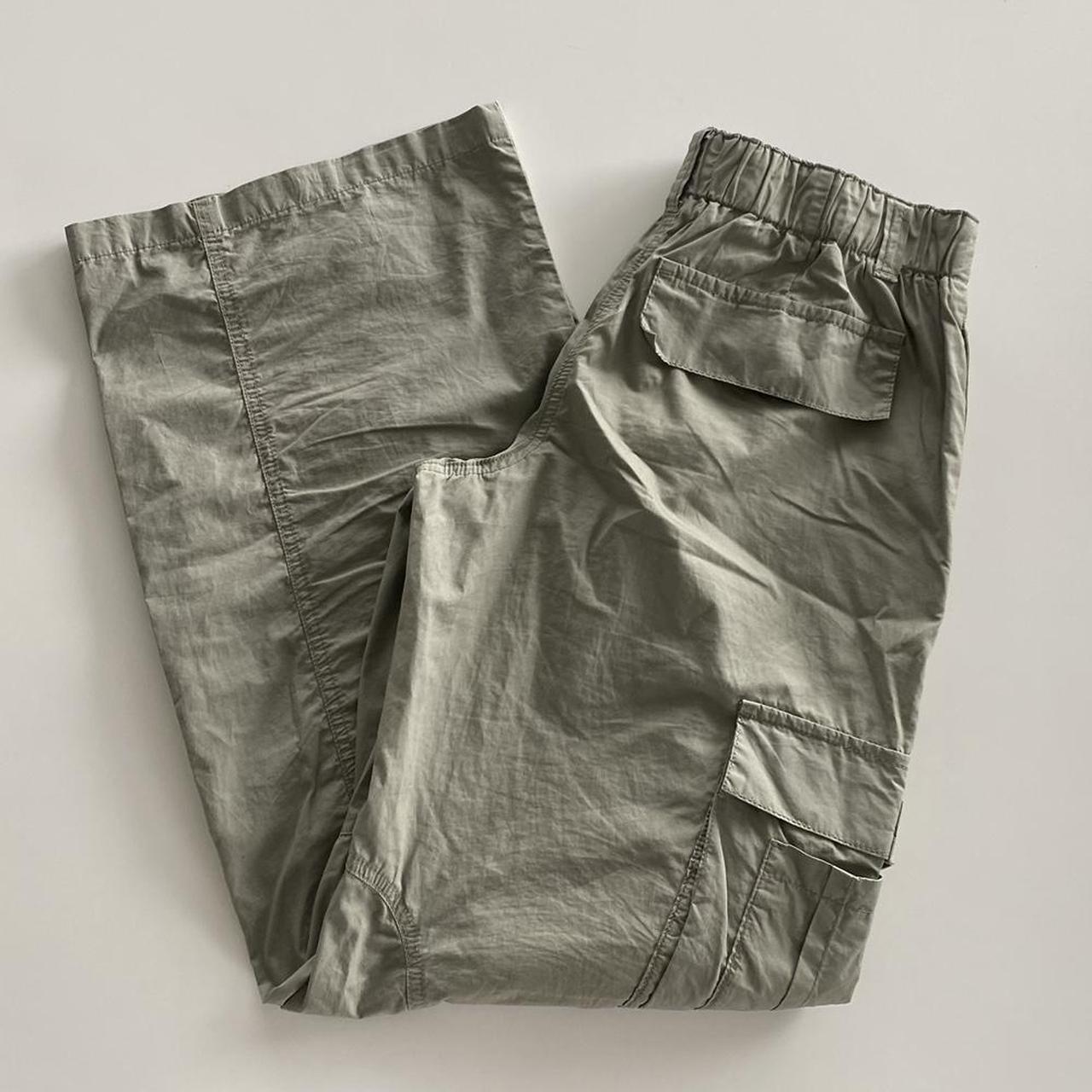 glassons low rise cargos!! in a khaki green... - Depop