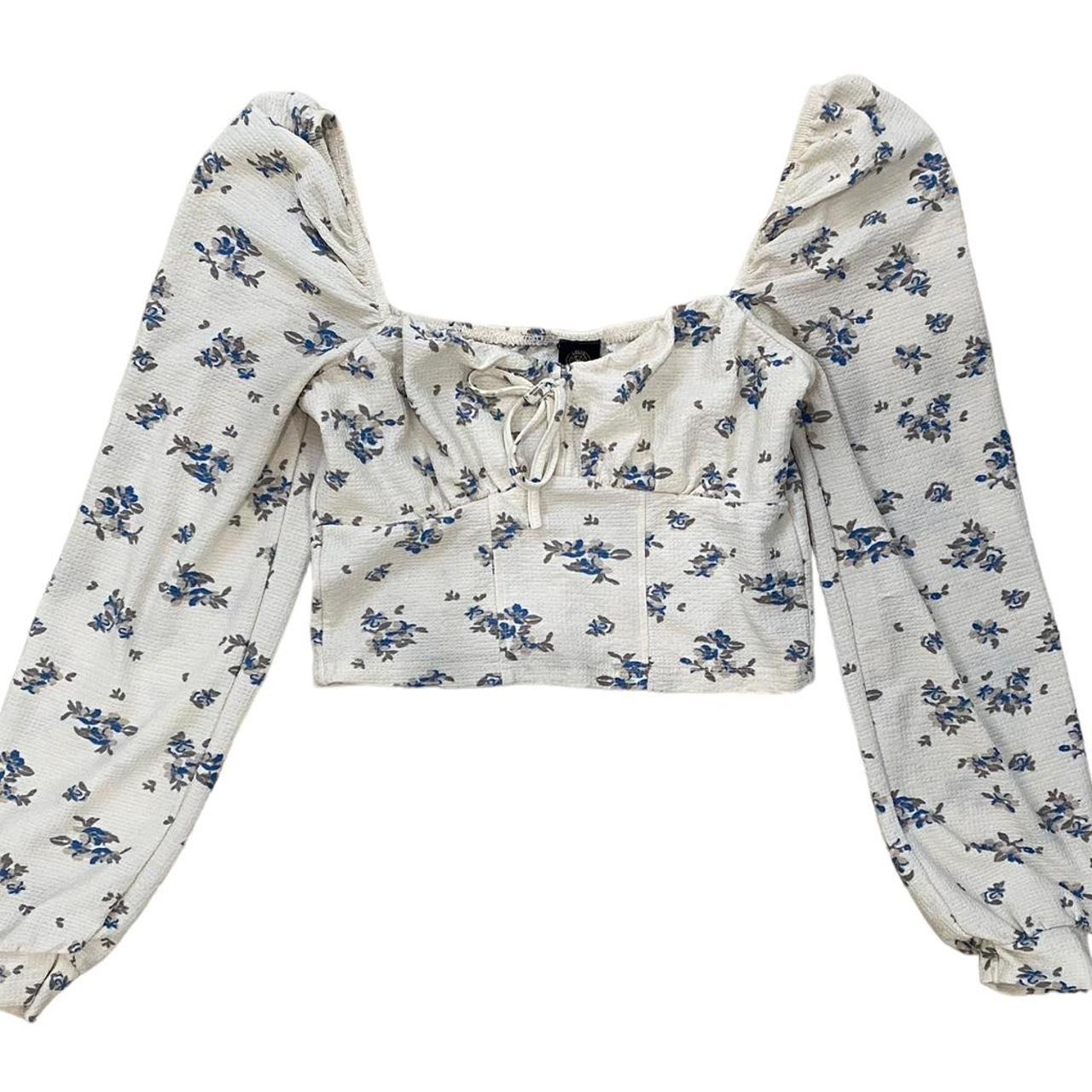 Cutest cottagecore blouse from Urban Outfitters.... - Depop