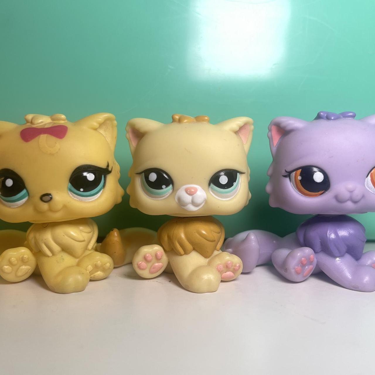 Littlest pet shop persian cat (fat cat) LPS #1171,... - Depop